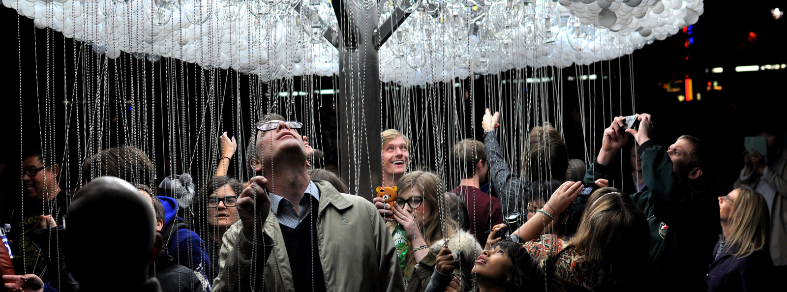 Doug_Wong_Cloud – Caitlind r.c. Brown & Wayne Garrett